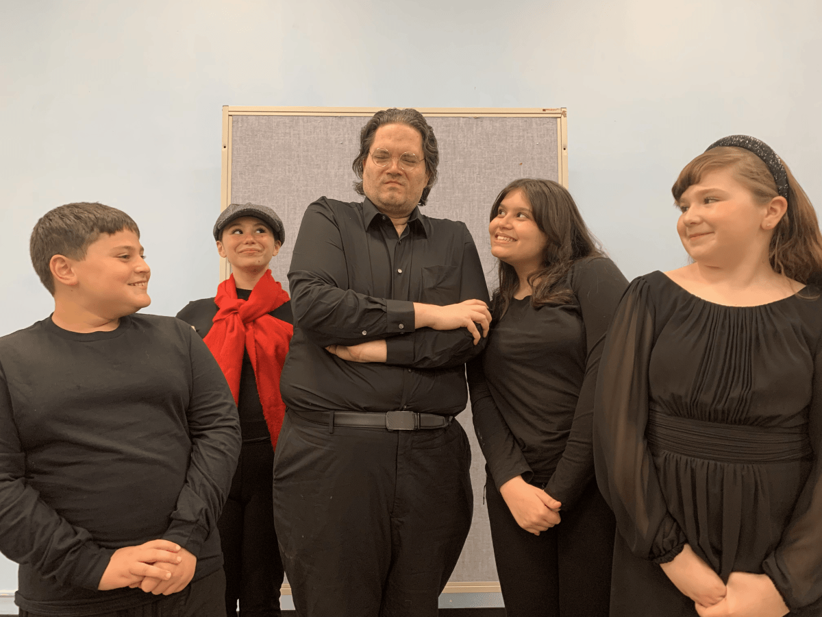 A Gilbert & Sullivan Christmas Carol – Gilbert and Sullivan Light Opera ...